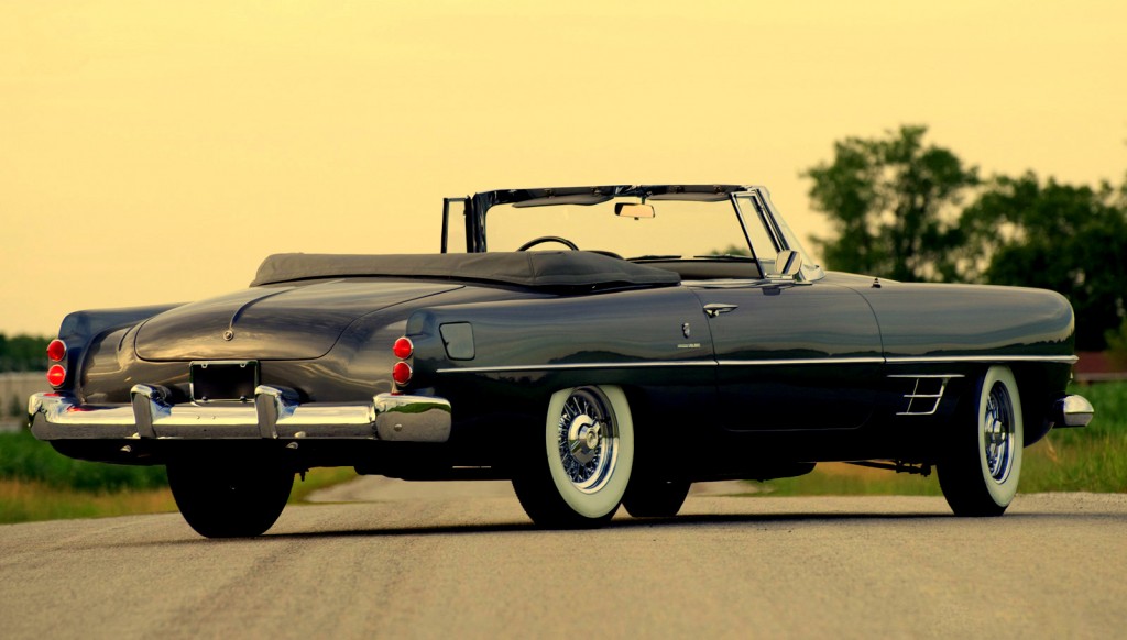 A Rare Gem, The Dual-Ghia | AUTO CARS FANS